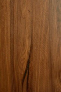 Notenhouten tafel op maat - Meubelmaker Casper Rutges